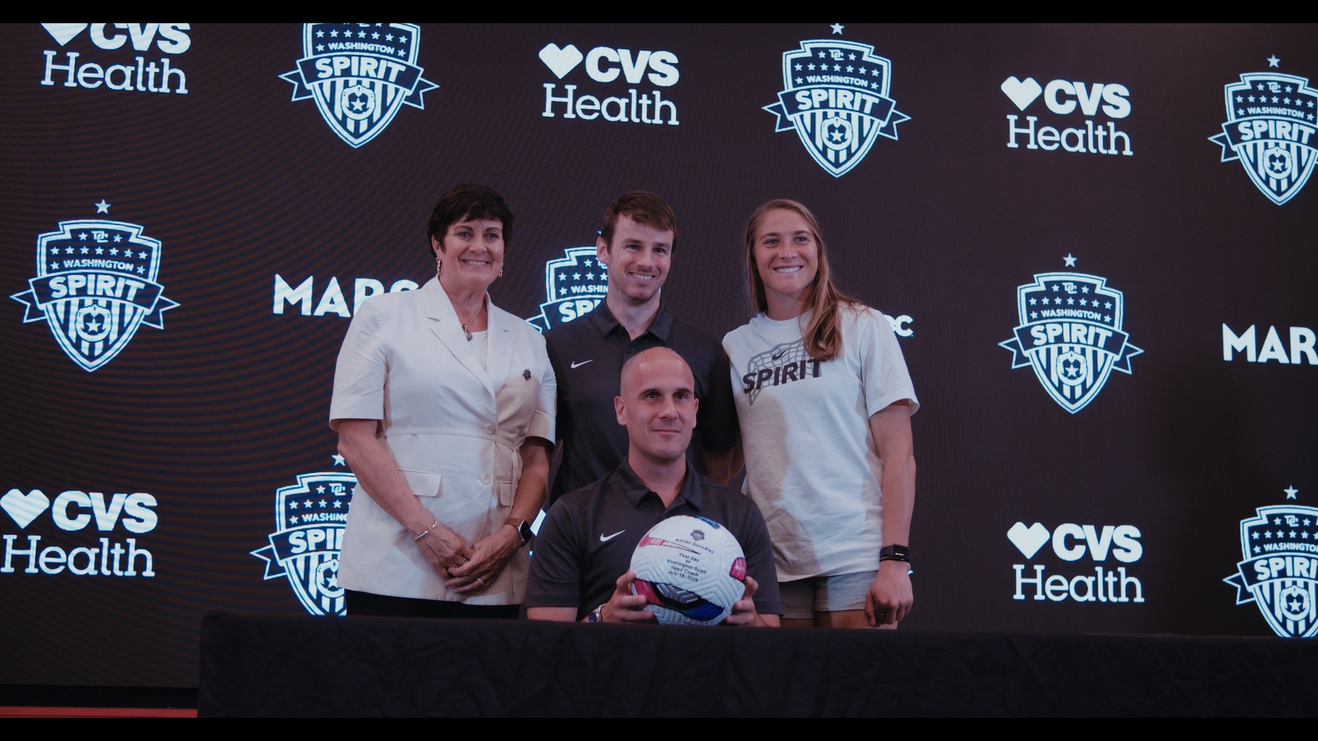 Adrián González introduced as Head Coach for the Spirit